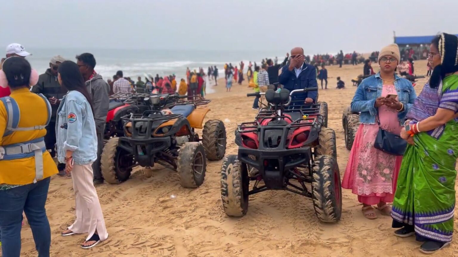 Top 7 Hidden Beaches Near Puri for a Peaceful Getaway